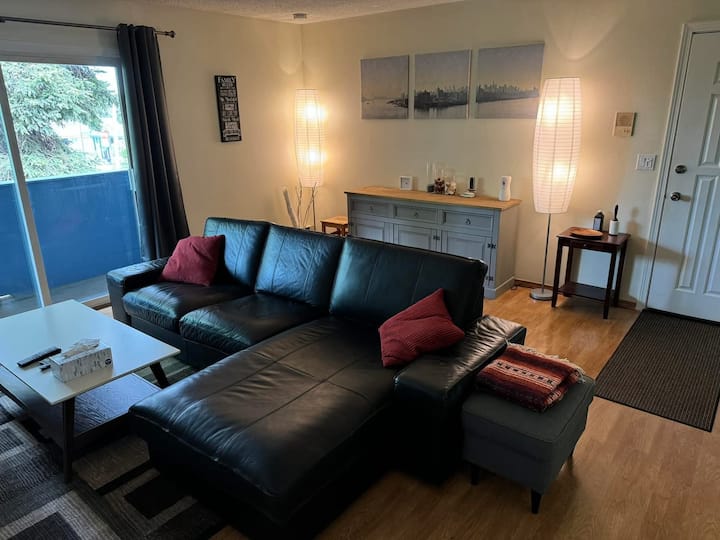 Two Bedroom Condo In Center Of Anchorage - Anchorage
