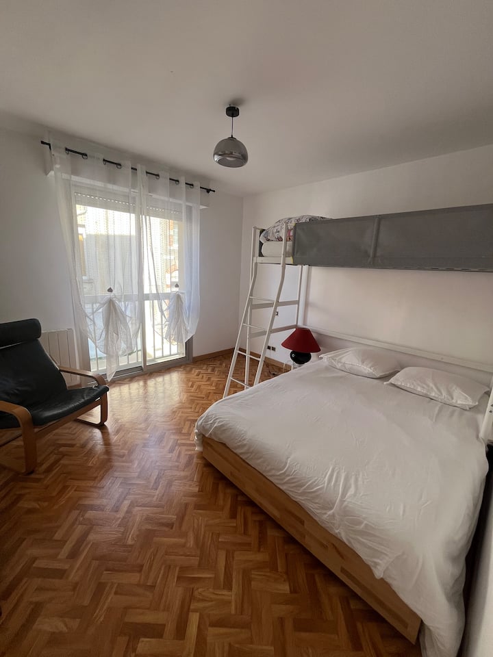 Appart Centre Cholet, Wi-fi + Tv & Parking - Cholet