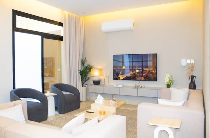 1br, 65” Smart Tv, Self-entry | Refal H02 - Riyadh