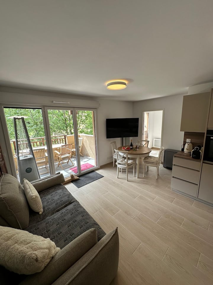 Charmant Appartement Familial Avec Vue Et Terrasse - Auron