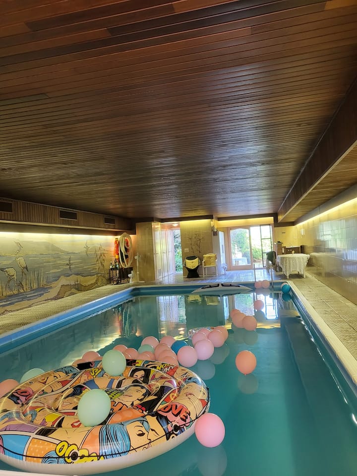 Zwembad,villa,kasteel,tennis,bbq,relax,party - Boom