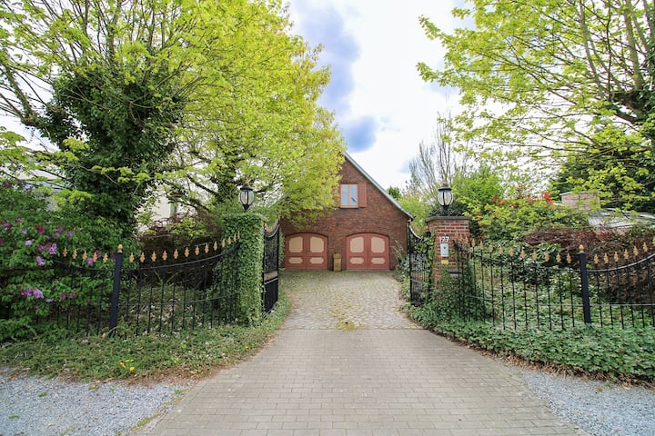 Zwembad,villa,kasteel,tennis,bbq,relax,party - Temse