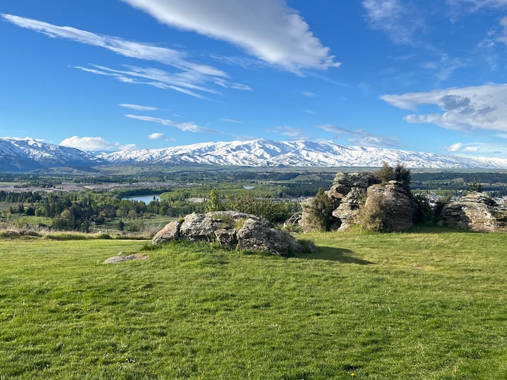 Mountain And River View Retreat - Alexandra