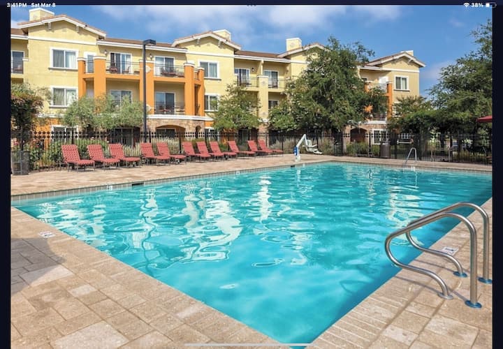 Beautiful Napa Studio
Sleeps 4; Bath
Book Now! - Napa, CA