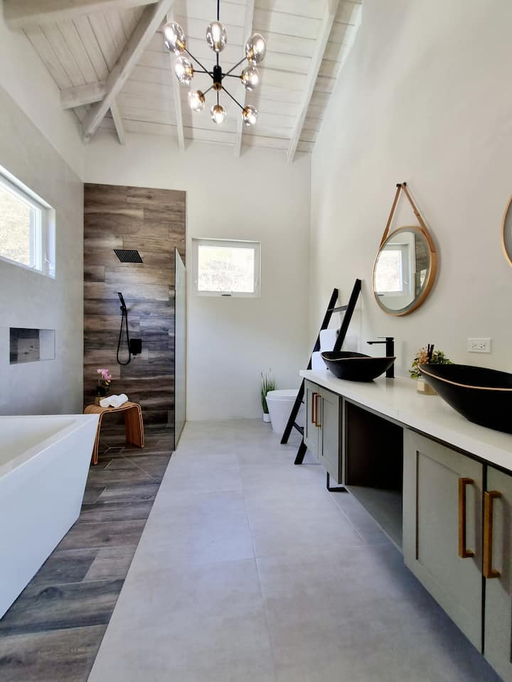 Luxe Family Retreat • Outdoor Living • Beach Views - U.S. Virgin Islands