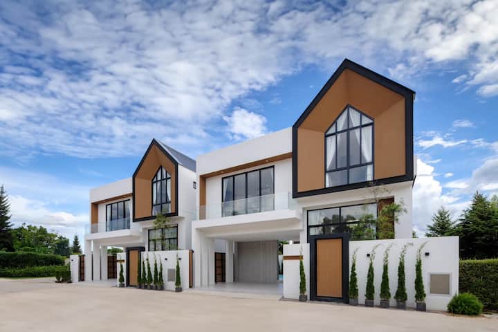 Cnx Pool Villa Near Old City - Chiang Mai