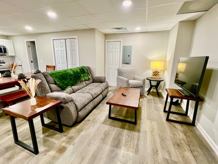 Teays Escape, Private 1 Br, Queen Bd - Hurricane, WV