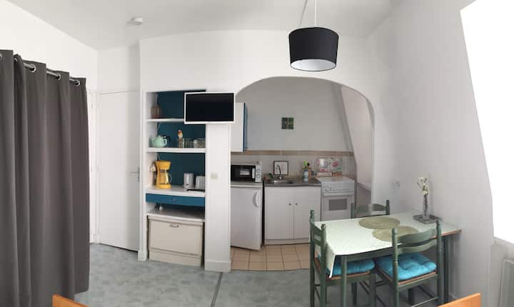 Les Hirondelles 6 - Bagnoles-de-l'Orne