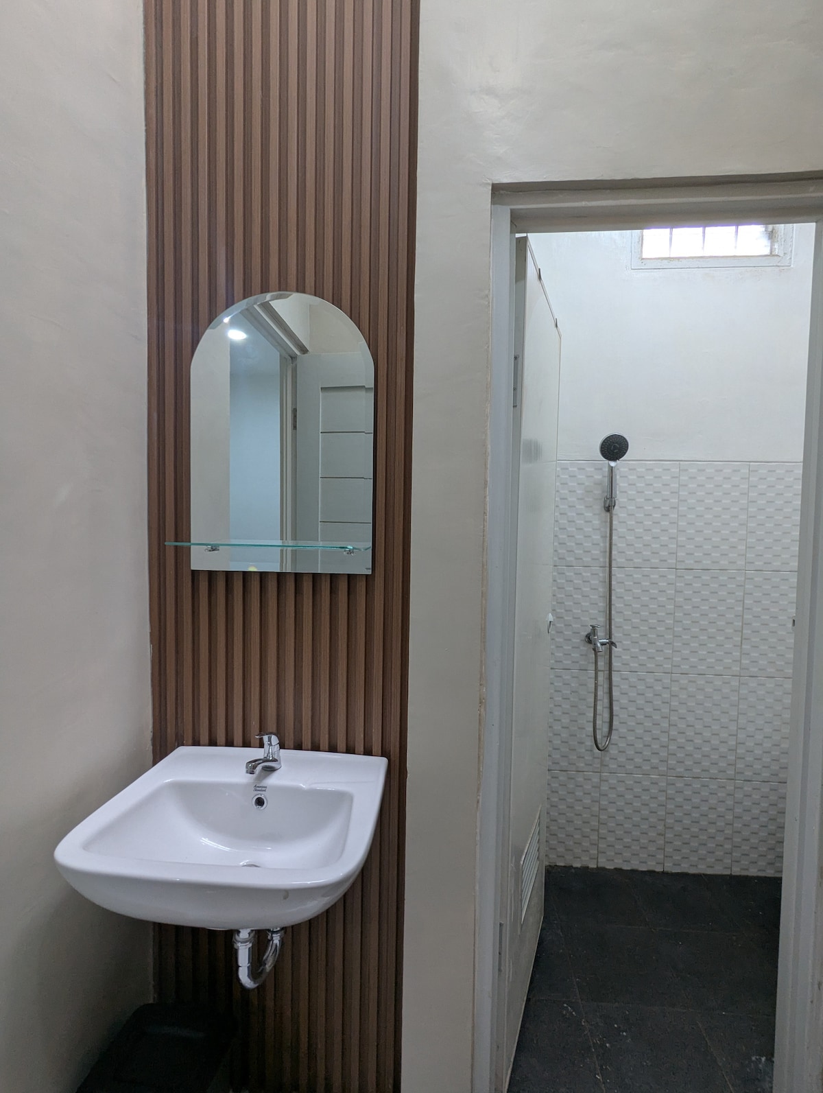 Chambre chez l'habitant à louer avec vue sur la montagne - Guest house ...