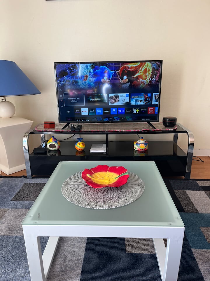 Hyper Centre - Tv Wifi Avec Parking Gratuit - Cholet