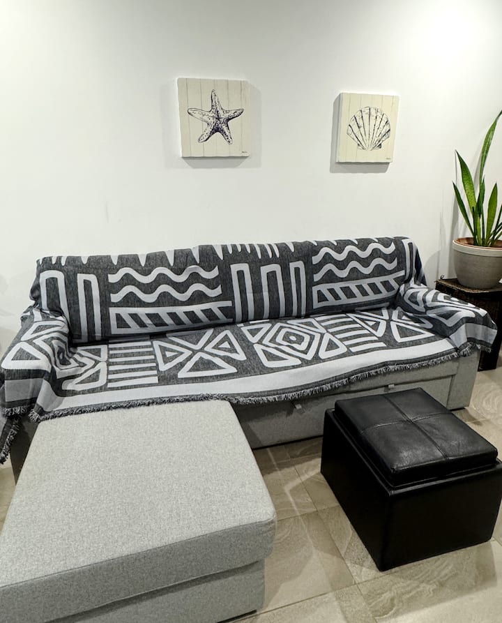 Modern Unit In Prime Dee Why Location - Northern Beaches Council