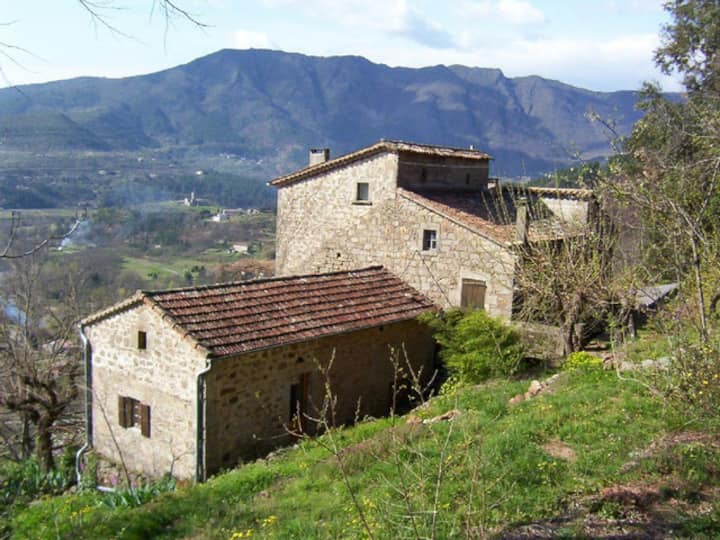 Maison Avec Vue Remarquable. - Les Vans