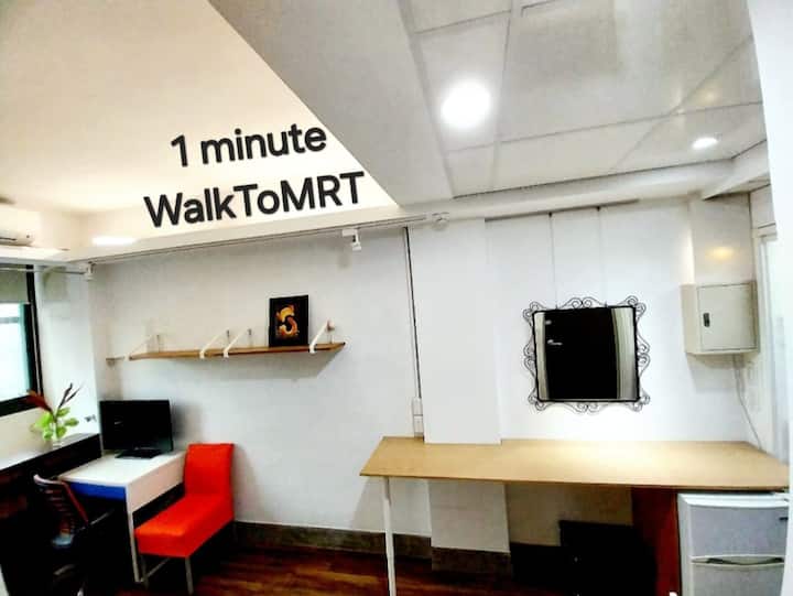 Mrt溫馨套房可月租／季租。近市政府、國家戲劇院、逢甲夜市、中央公園。 - Taiwan
