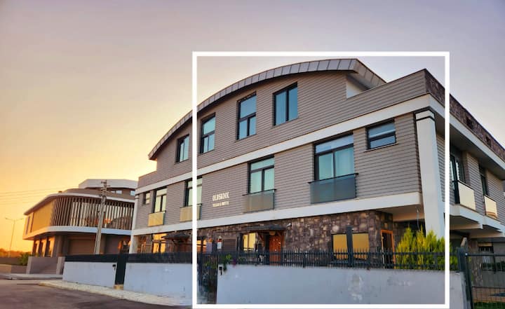 Pool View Townhouse 15 Min Walk To Lara Beach - Antalya