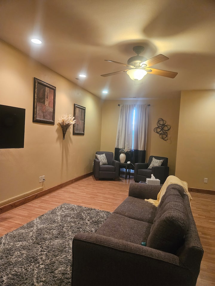 Isabella Grace Retreats Suite 2 - Dowagiac, MI