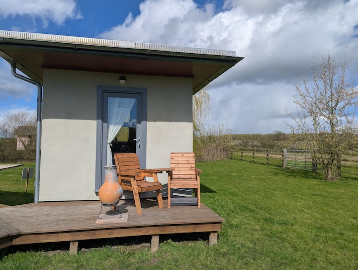 Primrose Cosy Cube - A Peaceful Sanctuary - Goole