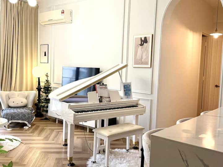 Romantic Seaview & Piano Stay In Johor Bahru - Johor Bahru