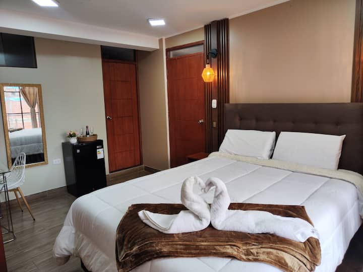 Hab. Cama Queen Con Frigobar/acceso Cocina-comedor - Chachapoyas