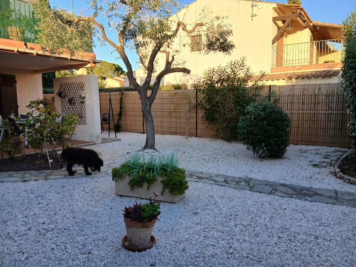 3 éToiles Villa Colette T2 Plage 100m Piéton Calm - La Londe-les-Maures