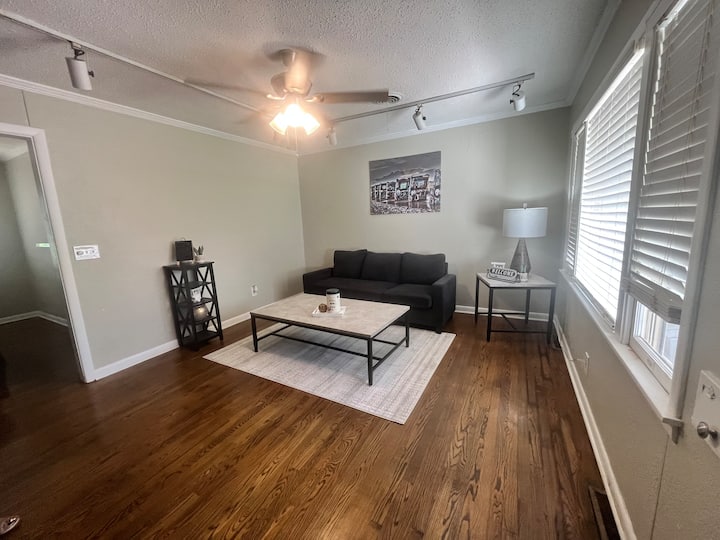 Four-legged Welcome - Amarillo, TX