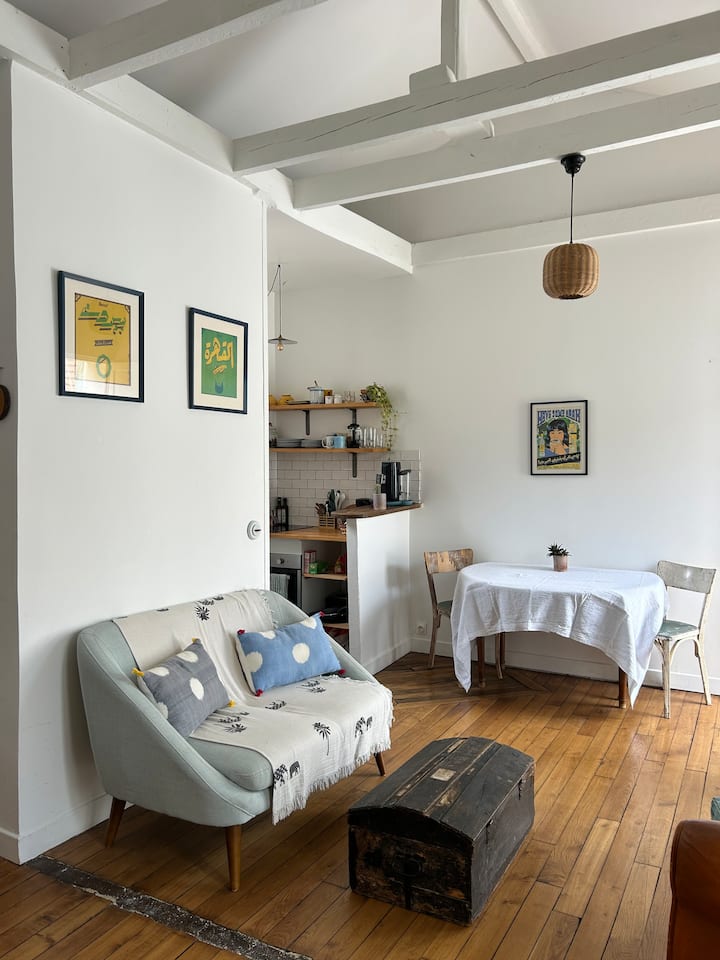 Studio Avec Terrasse, Proche De Paris - Saint-Denis, France