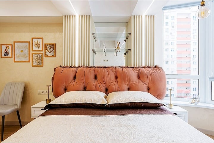 Luxury Design Apartment - 키시나우