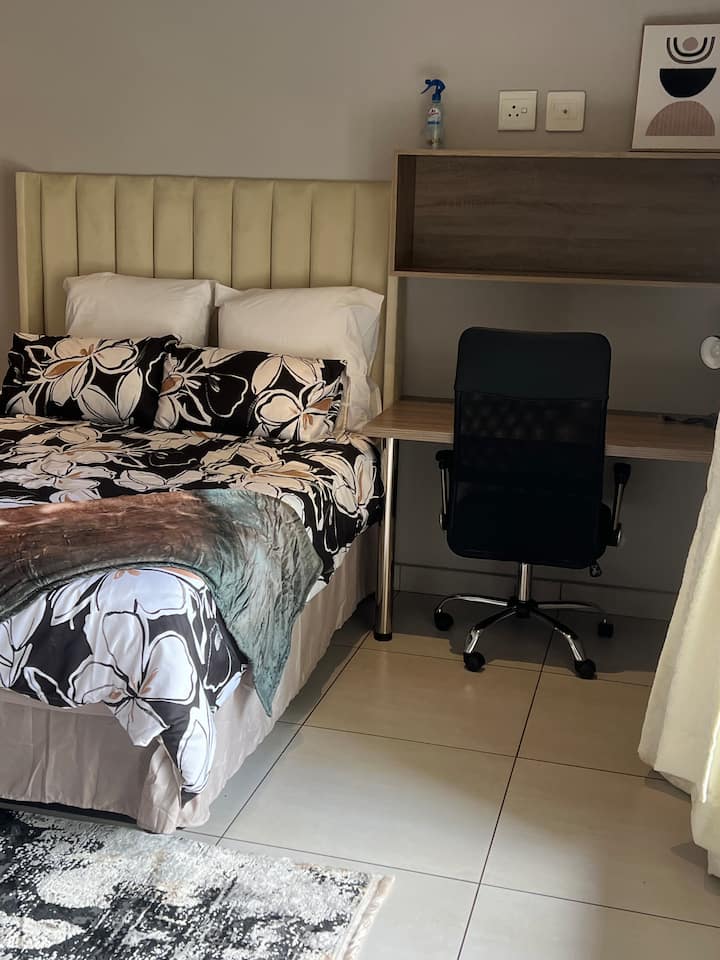 Cozy Bachelor Flat In Hatfield - Pretoria