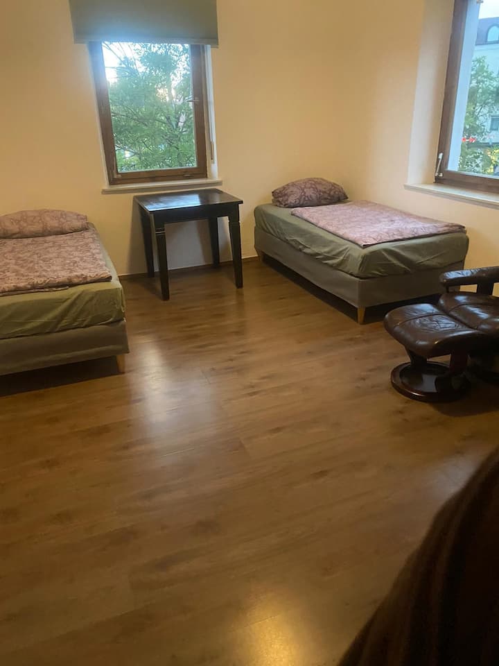 Wohnung Für Gruppen Zentral - Augsburg