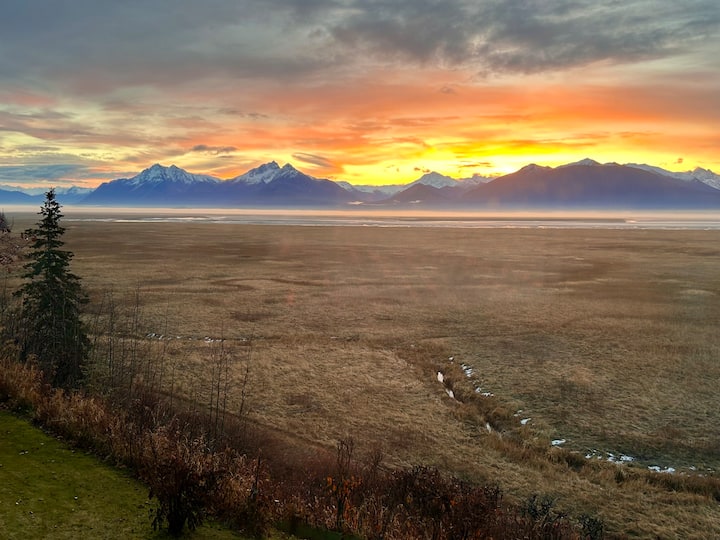 Best Ocean & Mountain View House - Alaska