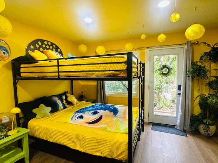 Inside Out Joy’s Mind Disneyland Is 15 Min - Orange, CA