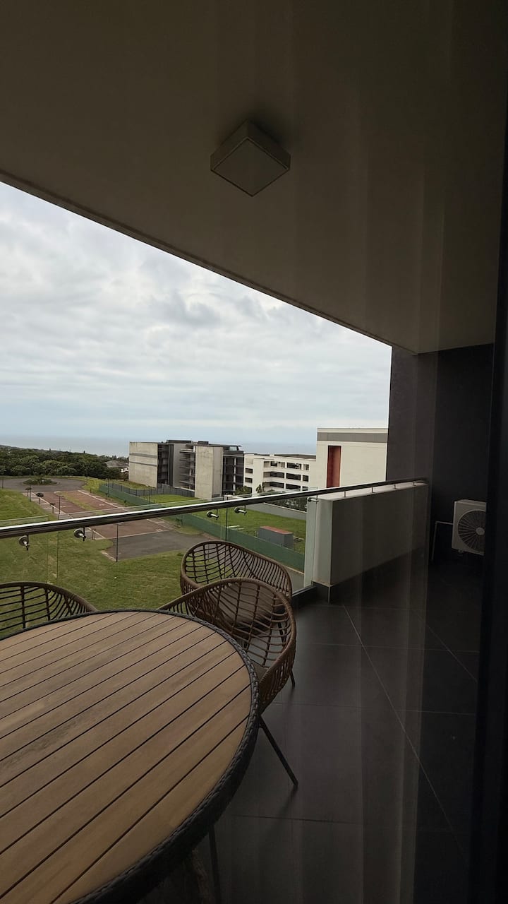 Stylish Luxe Apartment - Umhlanga