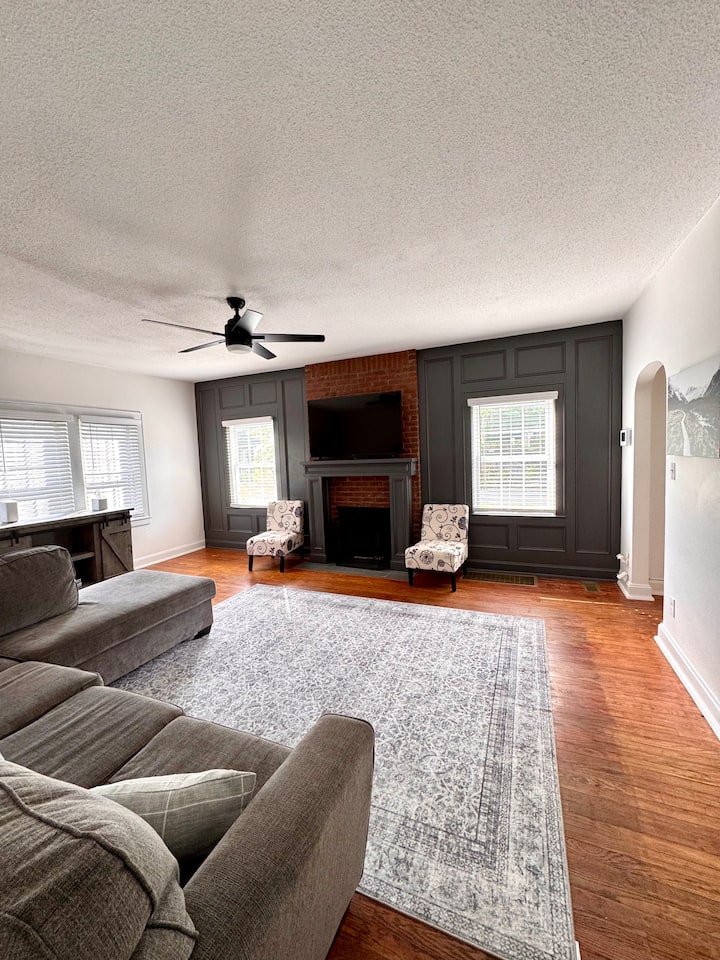 Elizabethtown Main House - Elizabethtown, KY