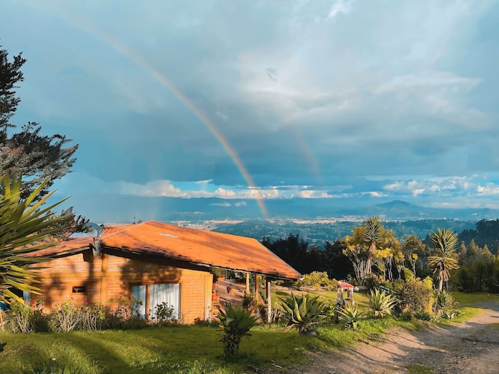 Espectacular Casa De Hacienda - Cañar