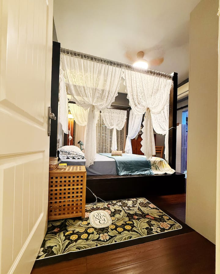 Bintang Nyonya Villa: A Self Designed Home - Kuala Lumpur