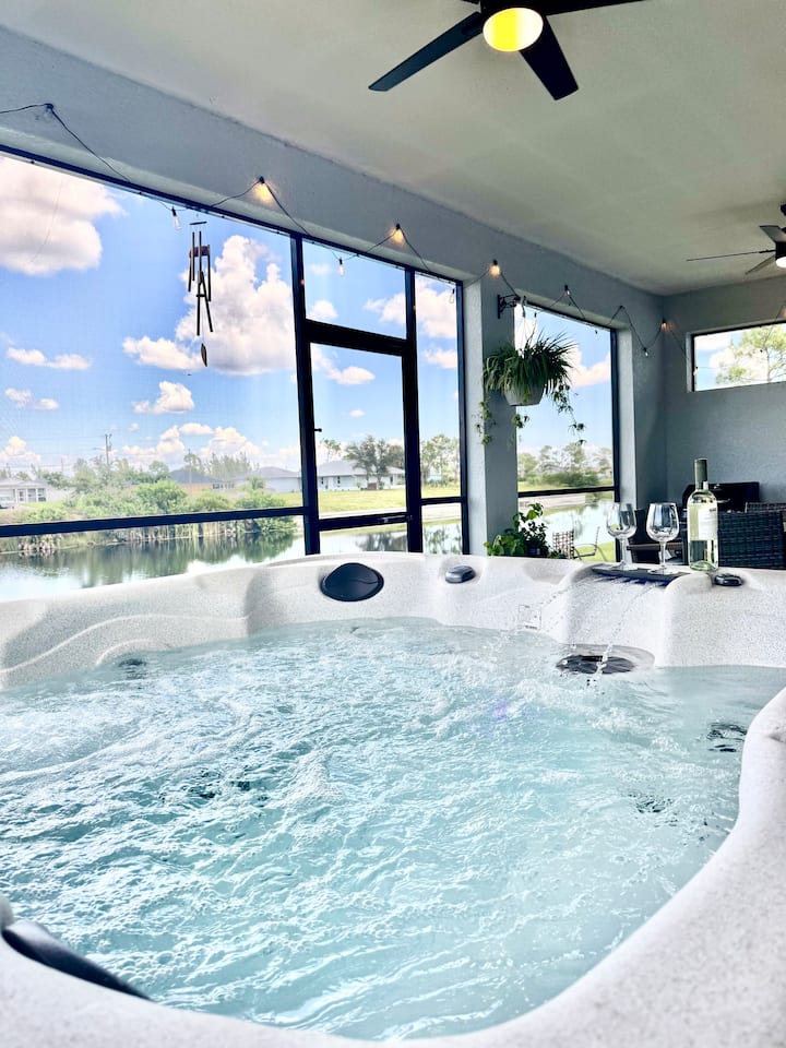 Canal's Breeze With Hot Tub/barbecue - Matlacha, FL