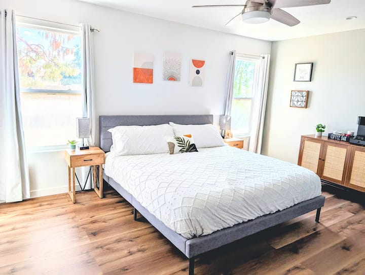Cactus Guest Suite - Tempe, AZ