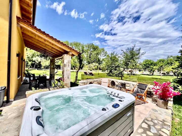 Villa Natura With Jacuzzi - Тасос