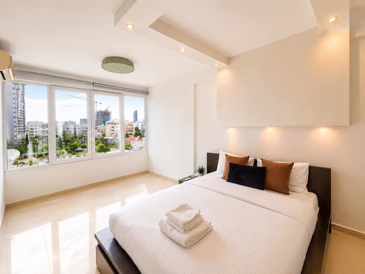 2 Bdr 150 Meters From The Beach / Platform 357 Ltd - Limassol