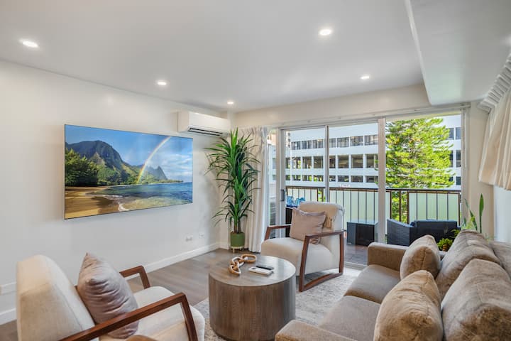 Walking Distance To Beach! 3bed 2bath Ac, Parking - Honolulu