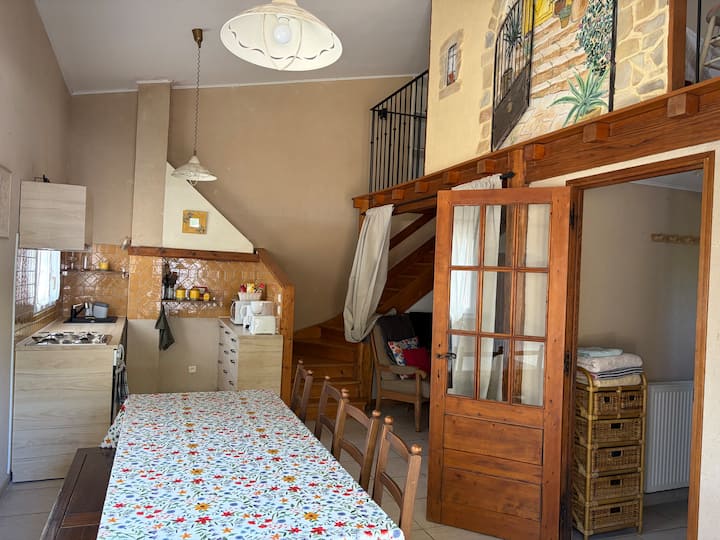 Appartement De Charme Dans Un Corps De Ferme - Nyons