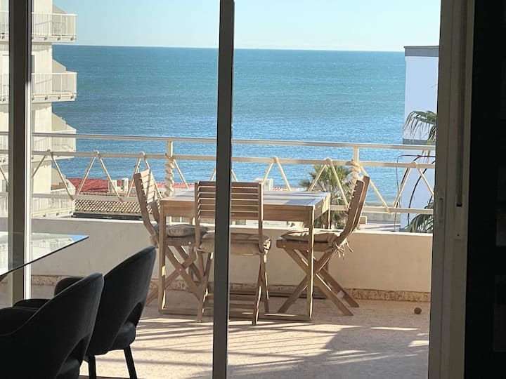 Moderne Wohnung Mit Meerblick! - Daimús