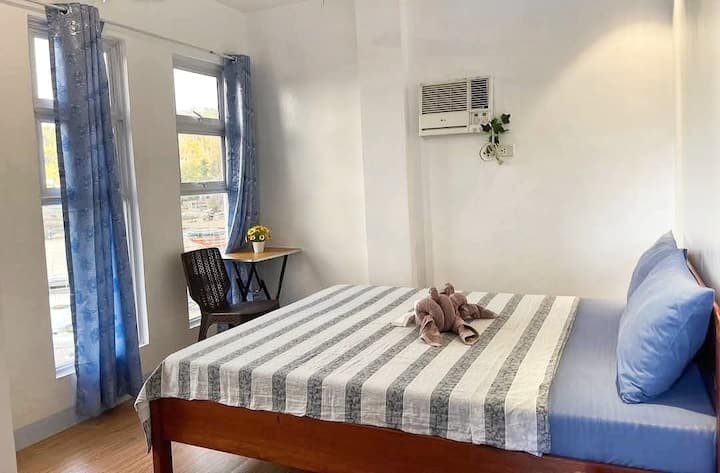 A Budget-friendly Room In Town For 2 - El Nido