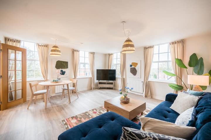 Luxury Leiston 2 Bed / 2 Bath With Parking - Saxmundham