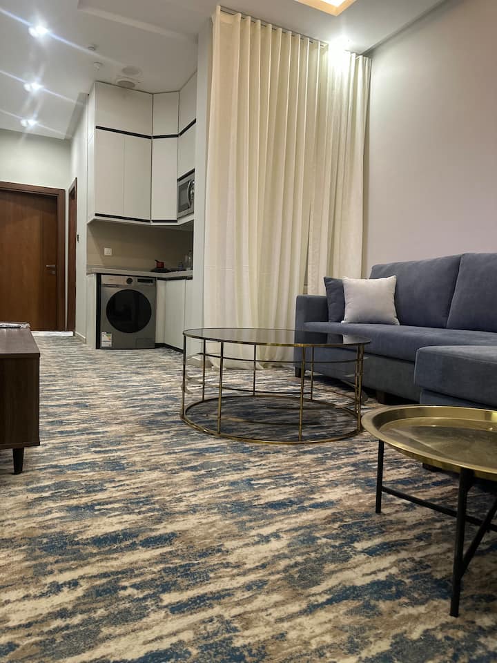 شقة جديدة بأثاث فندقي . - Mekka