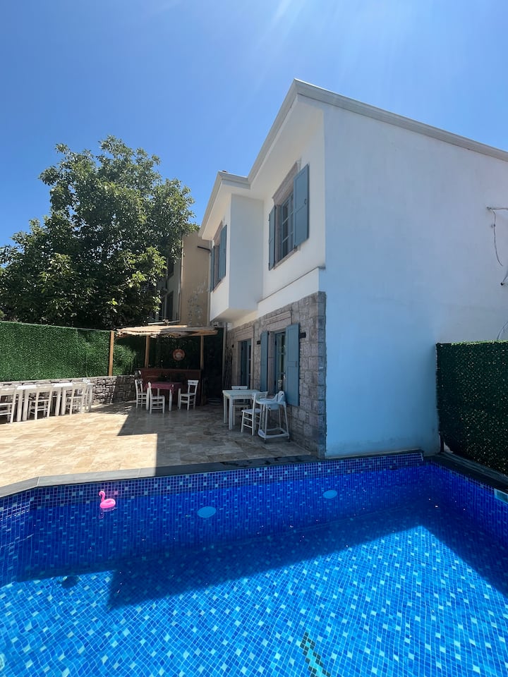 Ayvalık Cunda Larin Otel - Ayvalık