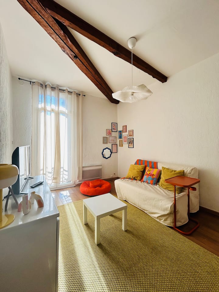 Studio De Charme · Poutres · 2 Min Castillet - Perpignan