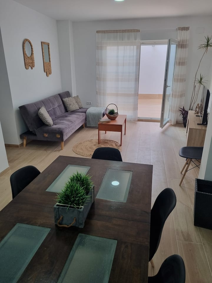Bonita Casa Con Terraza En Playa De Gandia - Oliva