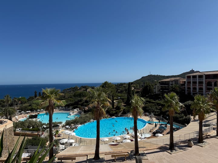 Cap Estérel: Evadez-vous (Clim, Aperçu Mer,4/5 P) - Agay