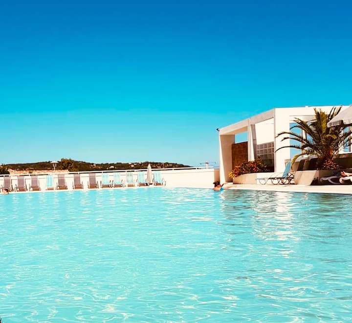 Appartement Avec Piscine Proche De La Plage - Belgodère