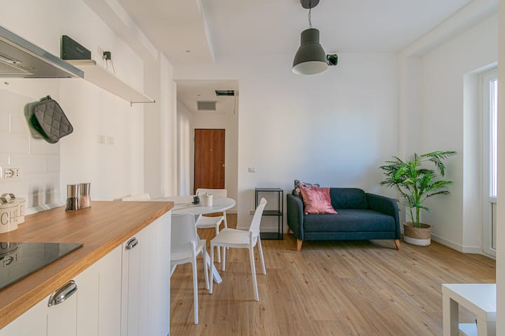 San Paolo Black Home. - Rome